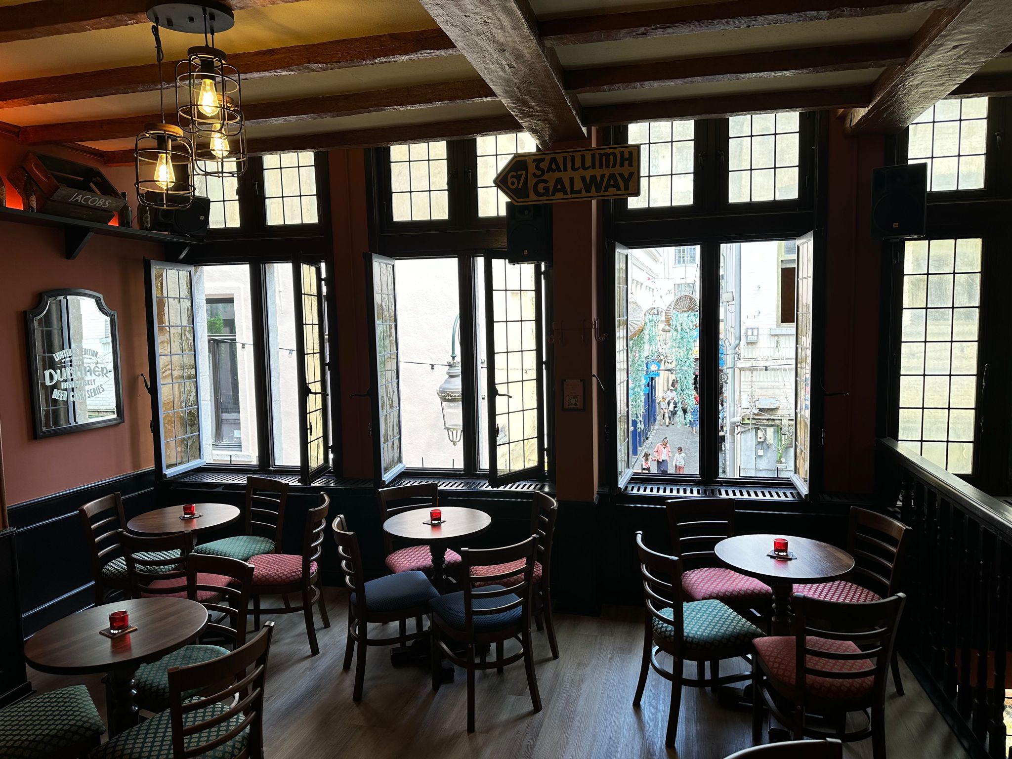 Home | Dubliner Irish Pub Brussels